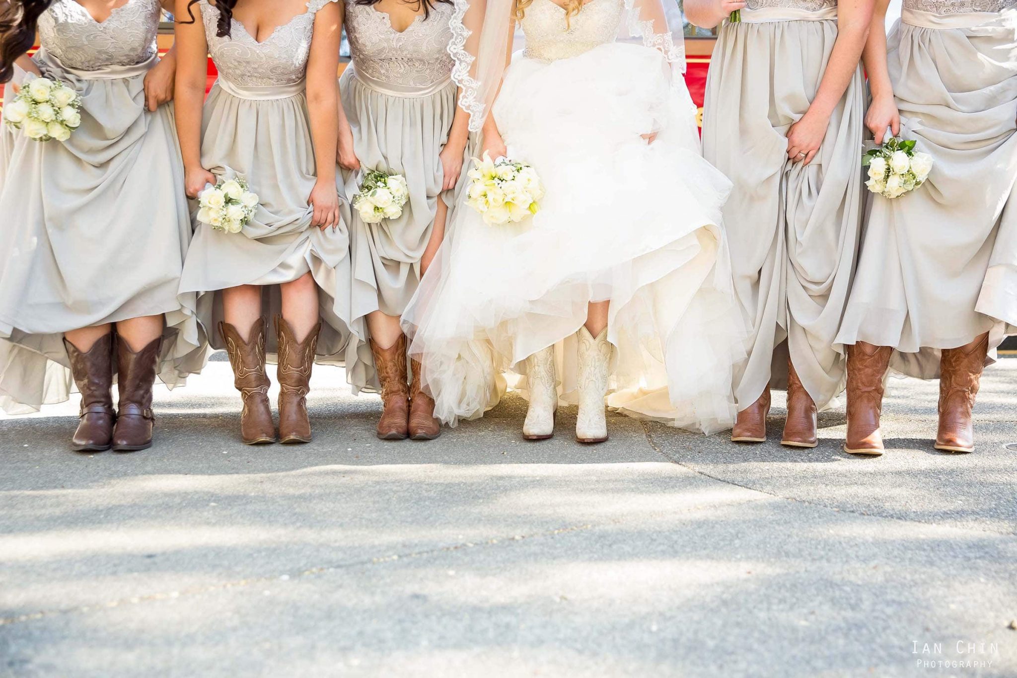 DeTurk Round Barn Wedding - Santa Rosa Wedding Photographer
