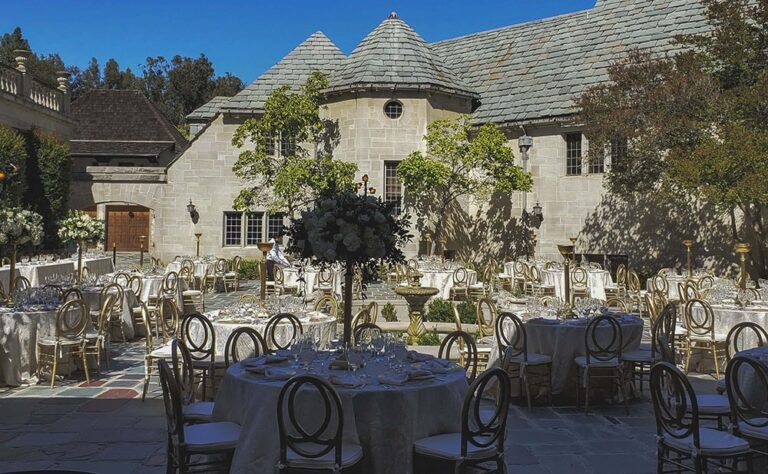 How to Plan a Wedding at Greystone Mansion - (with Pricing Info)